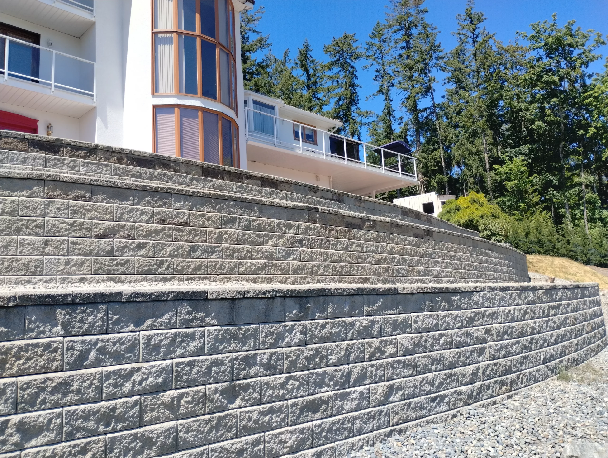 New Retaining Wall » Island Irrigation